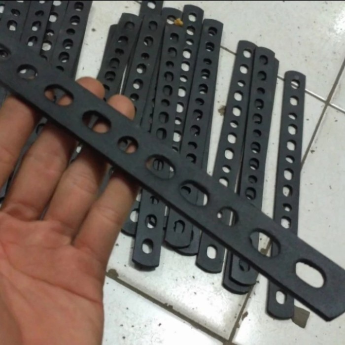 Jual (ASAACC) Plat Besi Bolong Tebal Breket Besi Plat Bolong Serbaguna ...