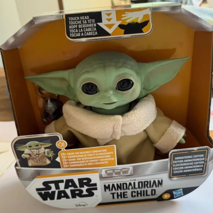 Jual Baby Yoda Toys Talking Mandalion | Shopee Indonesia