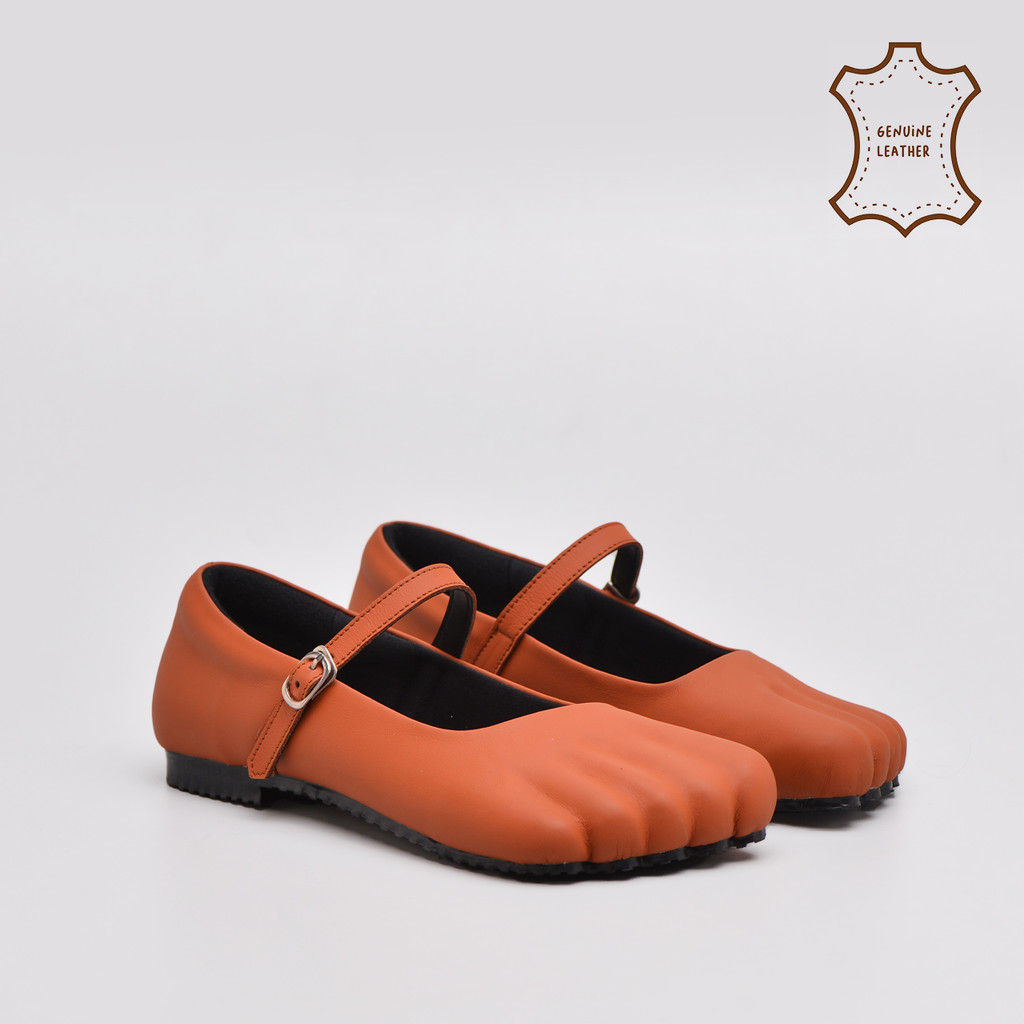 Jual Adorable Projects - Victoria Finger Shoe Genuine Leather Tan ...
