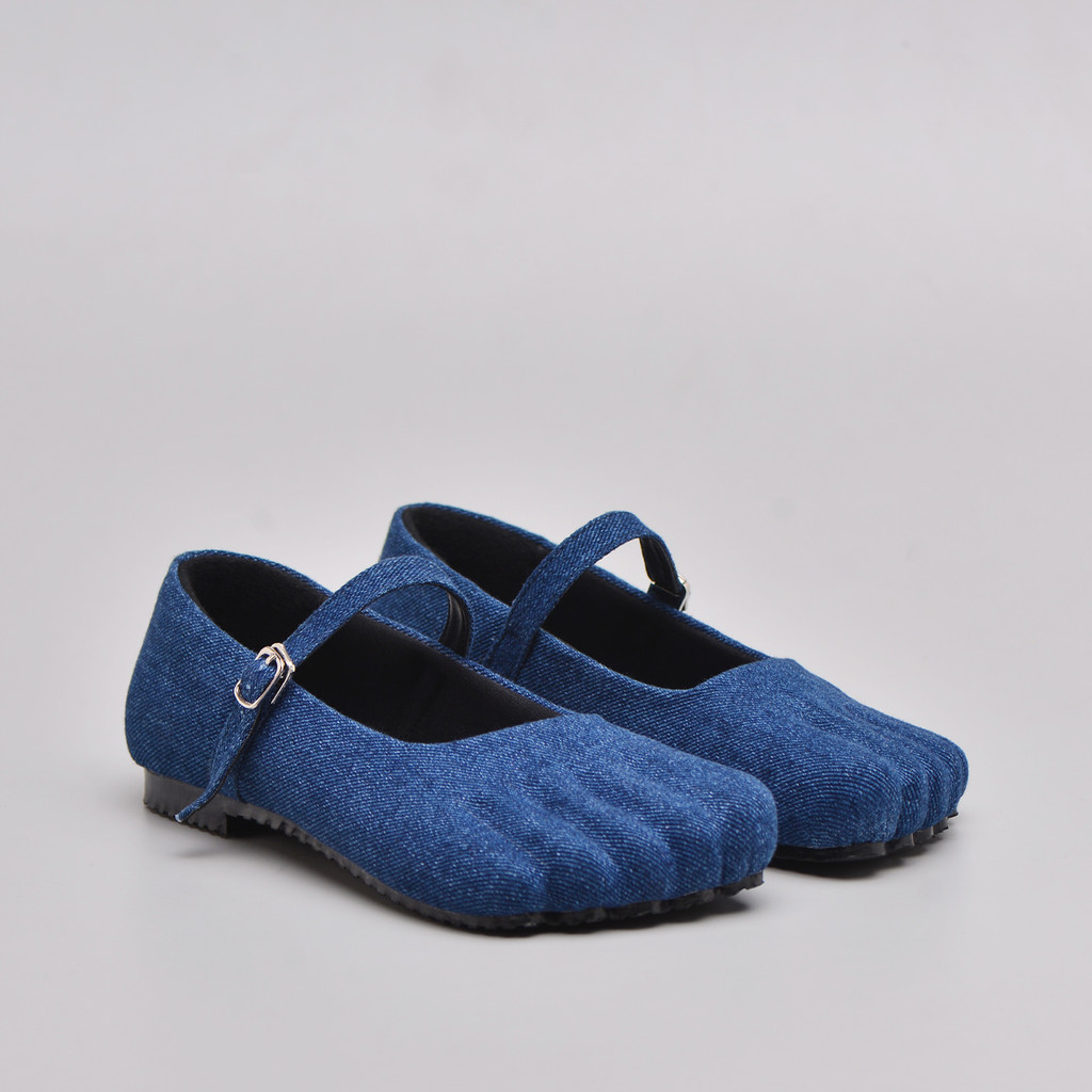 Jual Adorable Projects - Victoria Finger Shoe Denim - Sepatu Wanita ...