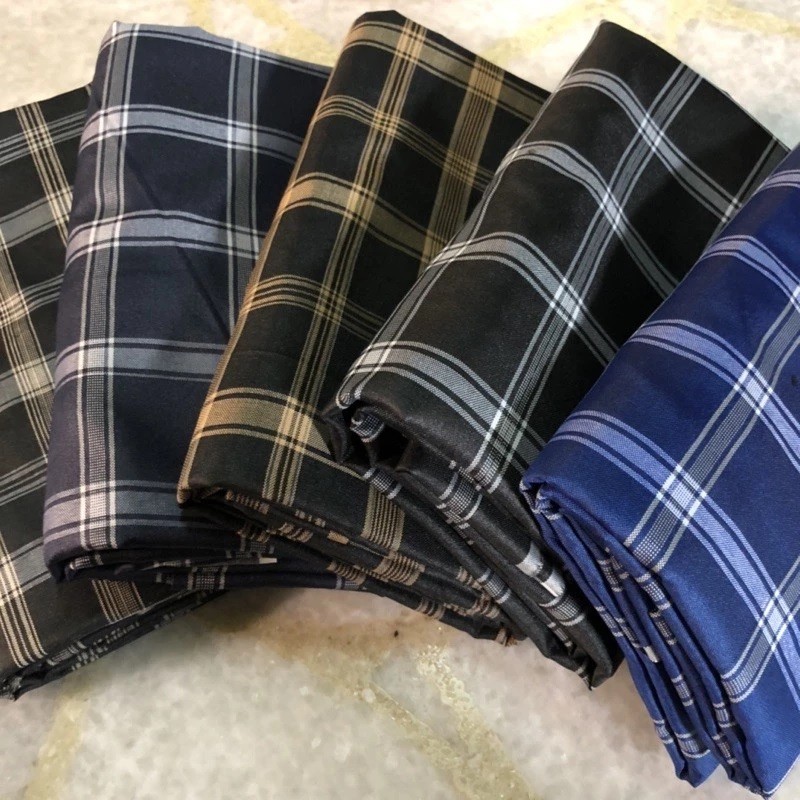 Jual SARUNG TENUN MOTIF BUGIS KHAS SULAWESI SELATAN | Shopee Indonesia