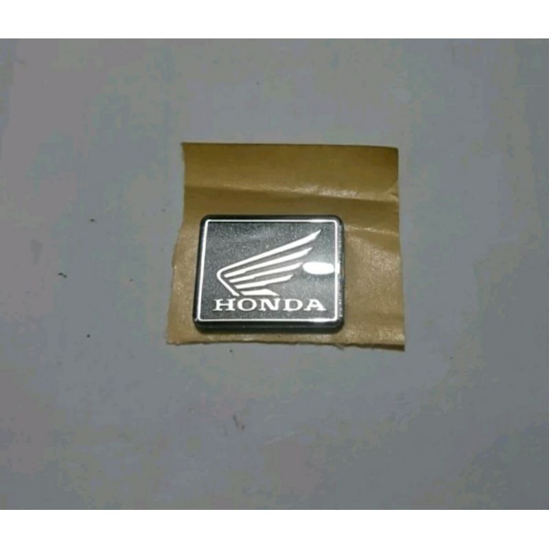 Jual Heka Motor Emblem logo sayap Honda dasboar spedo stang universal ...