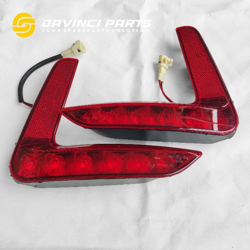 Jual Lampu Reflektor Bumper Belakang Mobil WULING CONFERO Original Mata ...