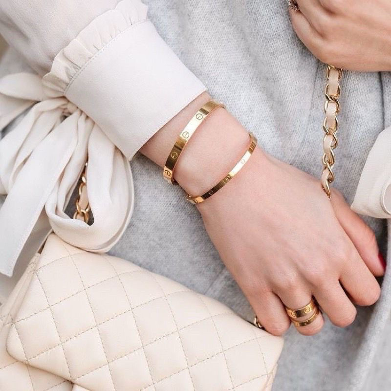 Jual GELANG EMAS OVAL CARTIER 8K CARTIE BRACELET GOLD | Shopee Indonesia