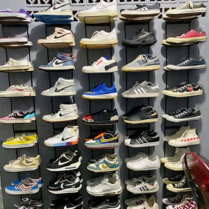 Jual RAK SEPATU 10 SUSUN TINGGI 180 CM/ RAK PENYIMPANAN SEPATU TEMPEL ...