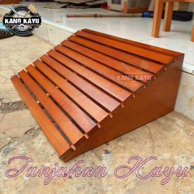 Jual Tanjakan kayu tangga kayu pijakan motor kayu mahoni kuat dan anti ...