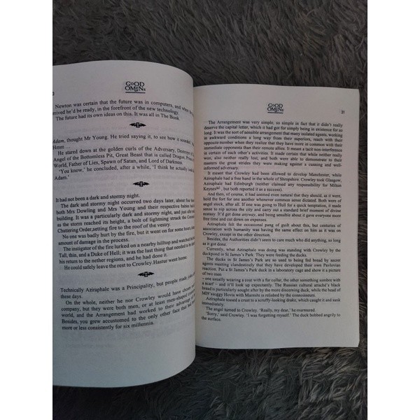 Jual A House Without Windows by Nadia Hashimi (English) (English ...