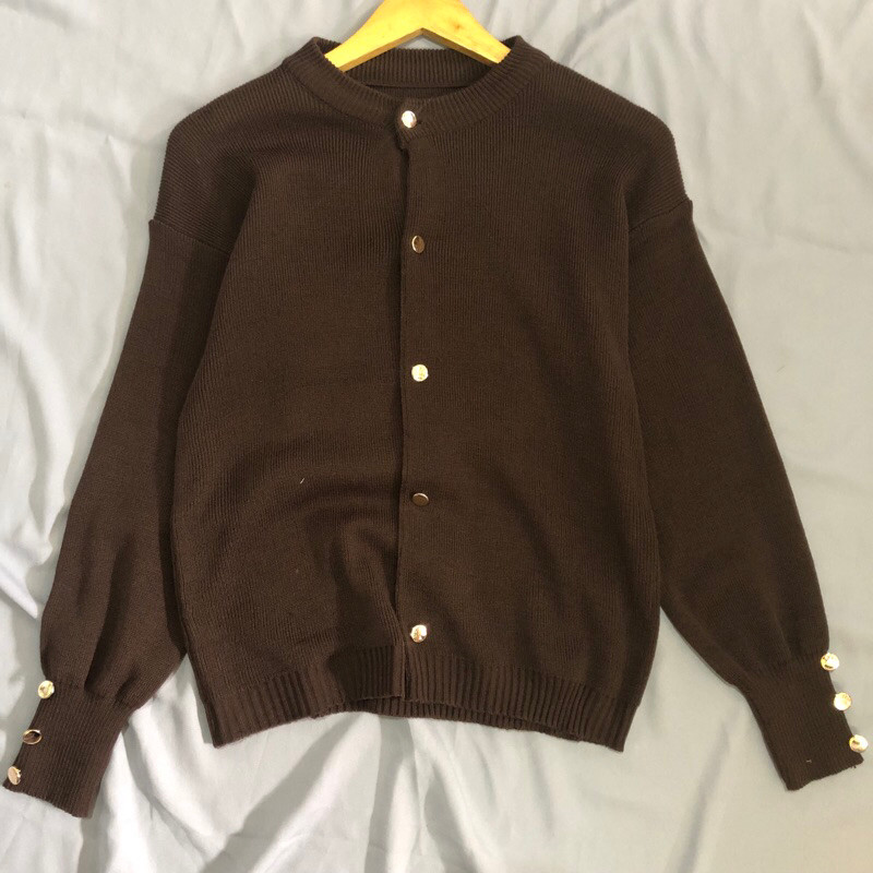 Jual UPDATE!! NEW STARLA Cardigan Basic Kancing Gold Premium | Shopee Indonesia