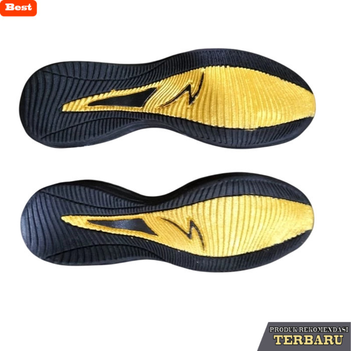 Jual rekomendasi sepatu bola untuk kaki lebar Outsole Specs Black Sol ...