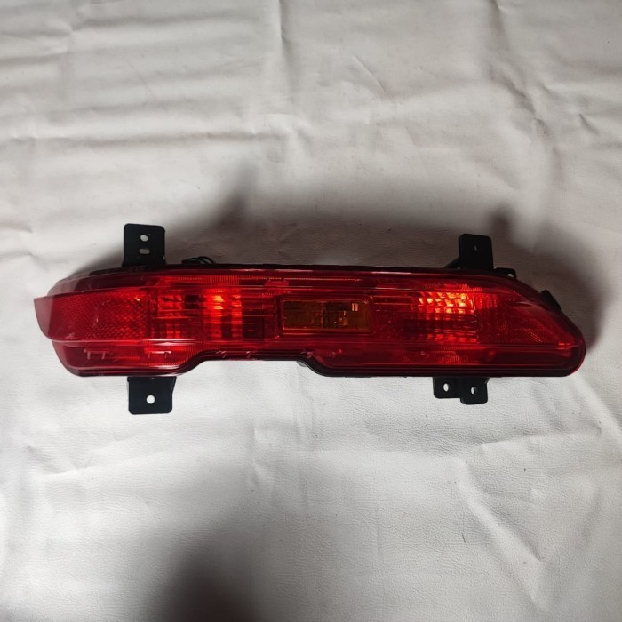 Jual Lampu reflector bemper bumper belakang Kanan Original Wuling ...