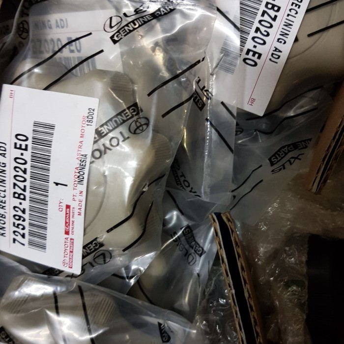 Jual JUAL Knop / Putaran jok naik turun Avanza / Xenia /Innova BEST ...