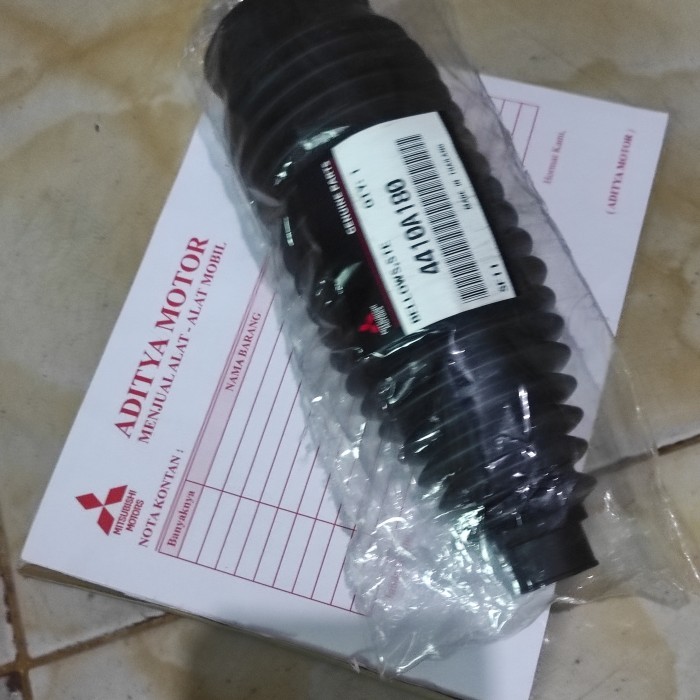 Jual boot stir long tie rod pajero sport triton outlander ex delica ORI ...