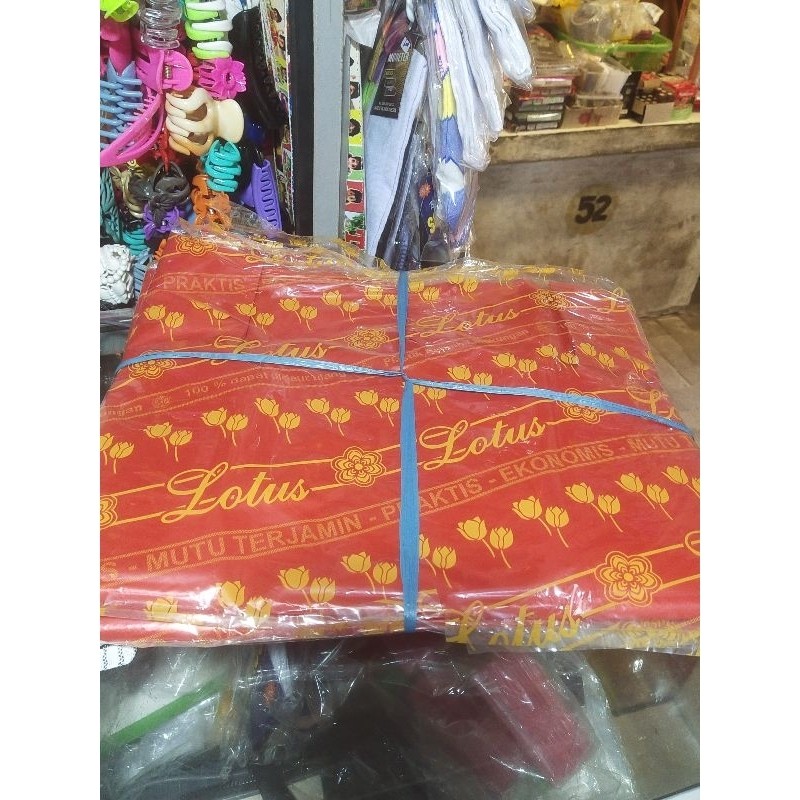 Jual Kantong Plastik Merah Tebal 40 / Kresek LOTUS MERAH 40 BESAR TEBAL ...