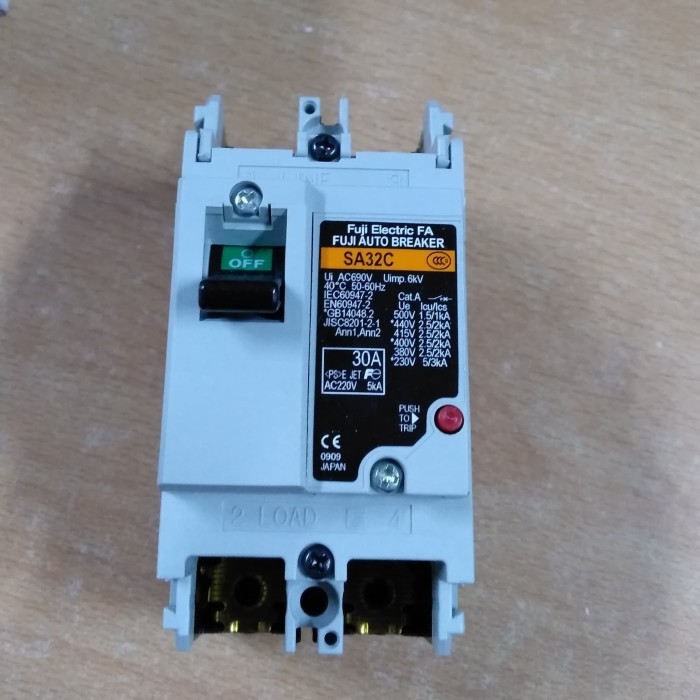 Jual CC99 Breaker NFB MCCB 2P 30A Fuji electric original persamaan BW32 ...