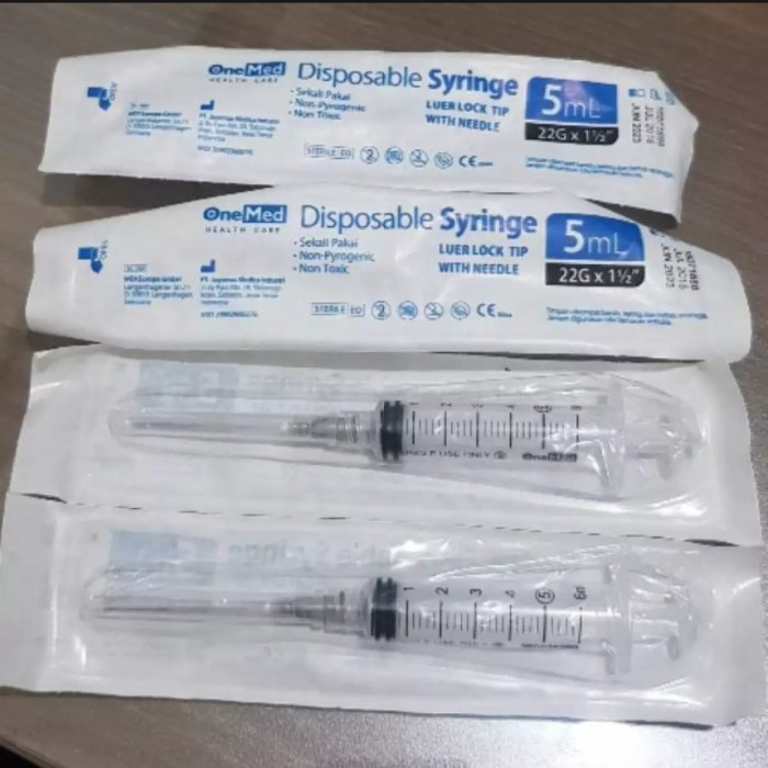 Jual OneMed Disposable Syringe [5mL/ 22g x 1 1/2Inch] | Shopee Indonesia