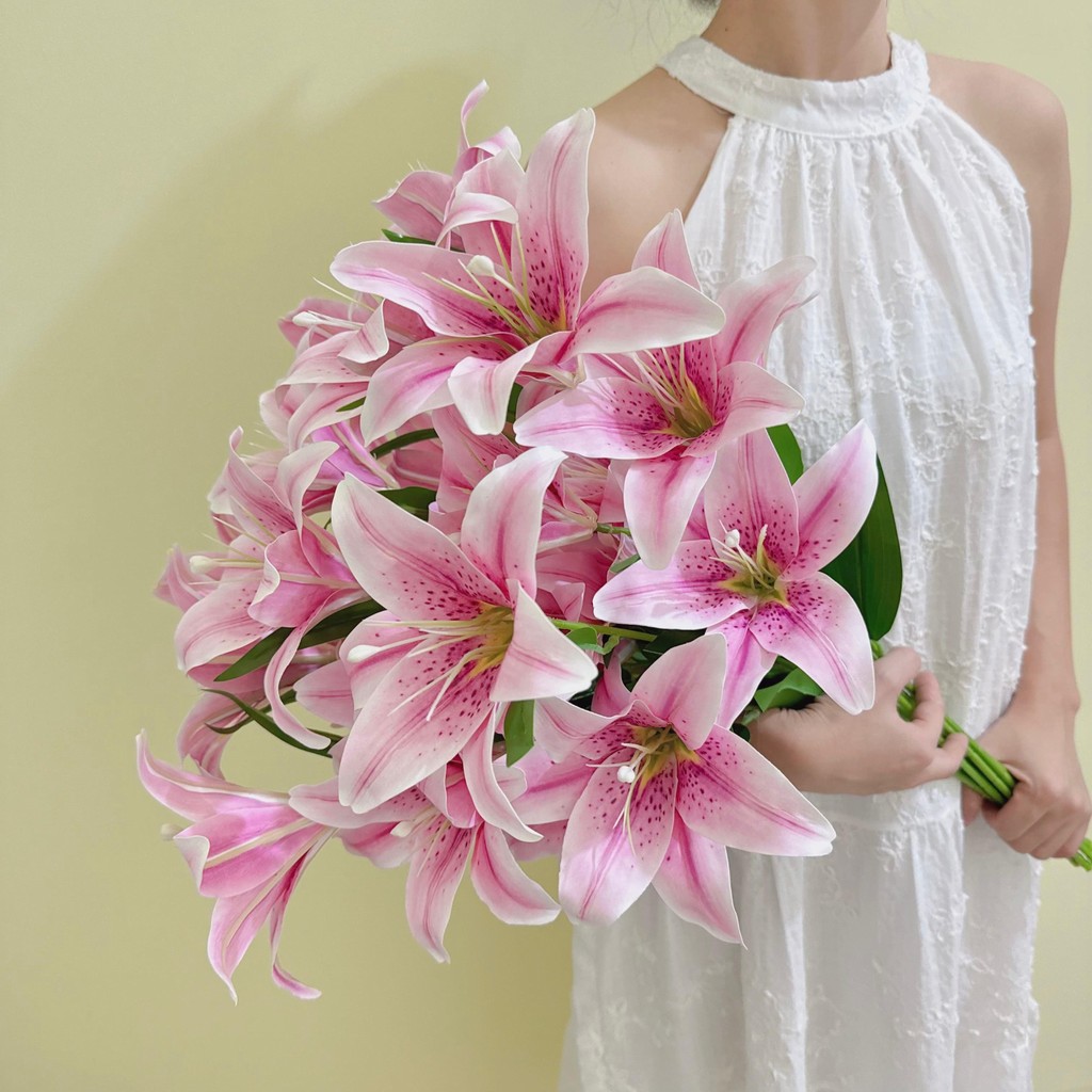 Jual Bunga Lily Three Headed Medium Bunga Hias Premium Tangkai 66cm 3 Kuntum | Shopee Indonesia