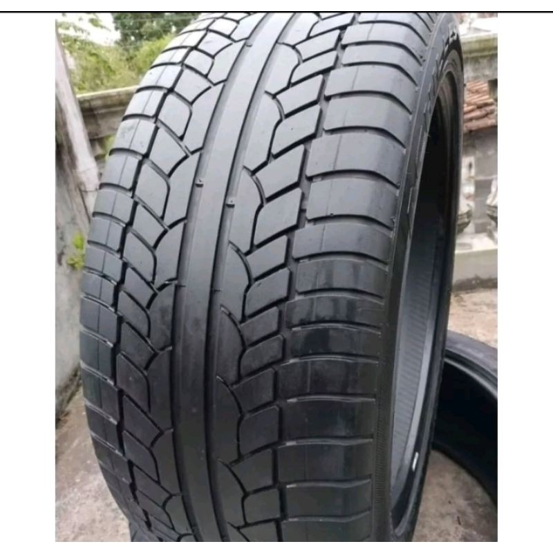 Jual Ban Mobil Ring 22 Copotan Merek Acihlles Ukuran 285/45 R22 Second Tubless | Shopee Indonesia