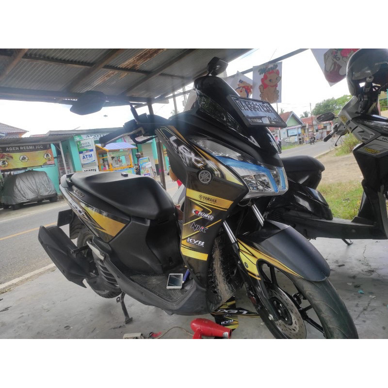 Jual Sticker Striping Sticker Yamaha Lexi 008-Variasi List Motor Lexi ...