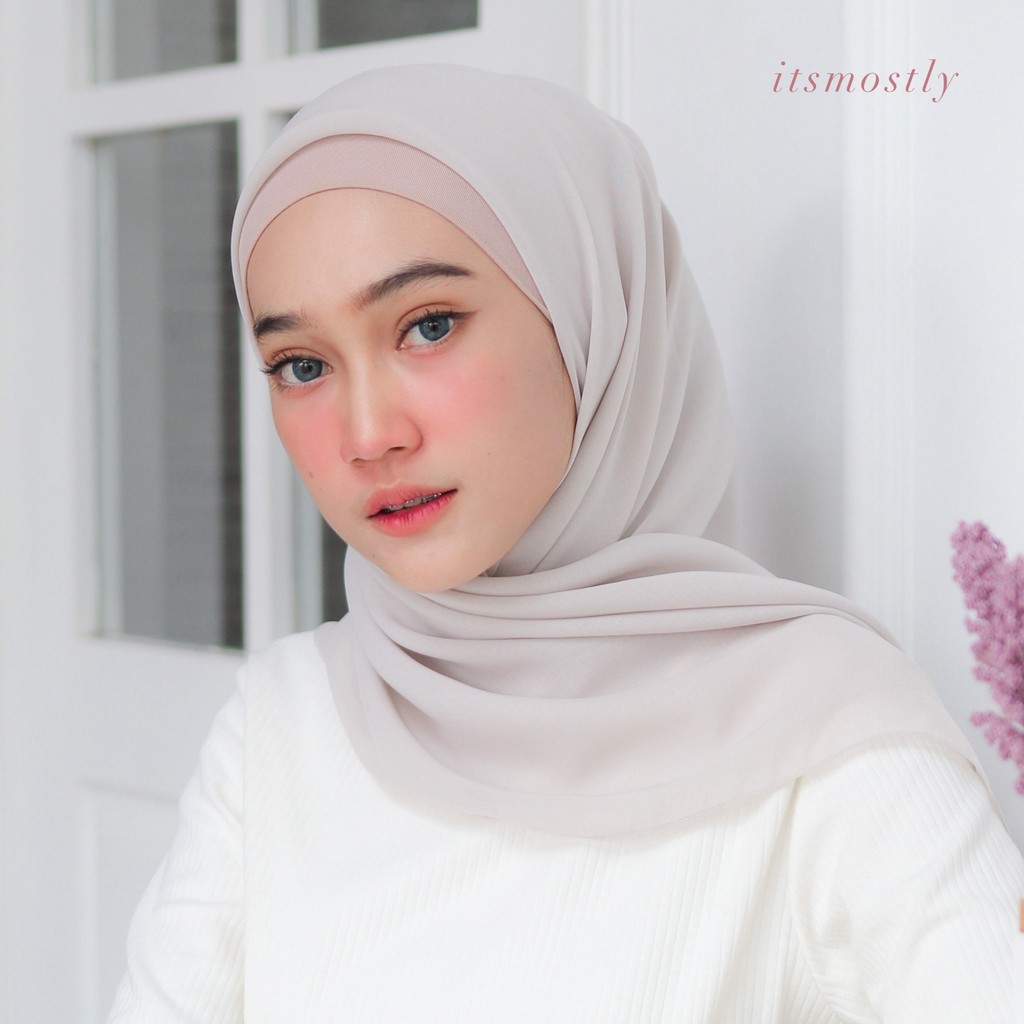 Jual ITSMOSTLY - Plain Hijab GRD B Sale (Hijab Segiempat Bella Square ...