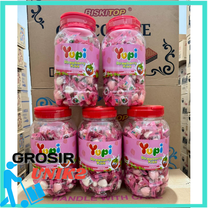 Jual TOPLES 1 300 gr Yupi permen love strawberry kiss toples 300 gr 1 ...