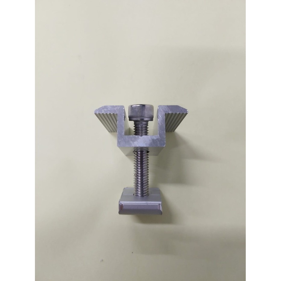 Jual Bracket Panel Surya Model Mid Clamp 35mm | Shopee Indonesia