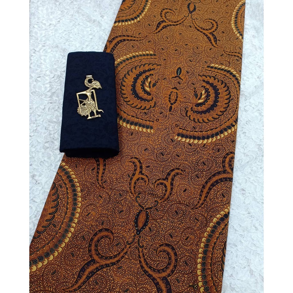 Jual Kain Jarik Batik SOLO motif sogan babon angkrem | Shopee Indonesia