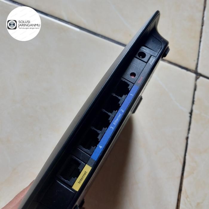 Jual Cisco Linksys E1000 V2.1 Wireless Router 300Mbps | Shopee Indonesia