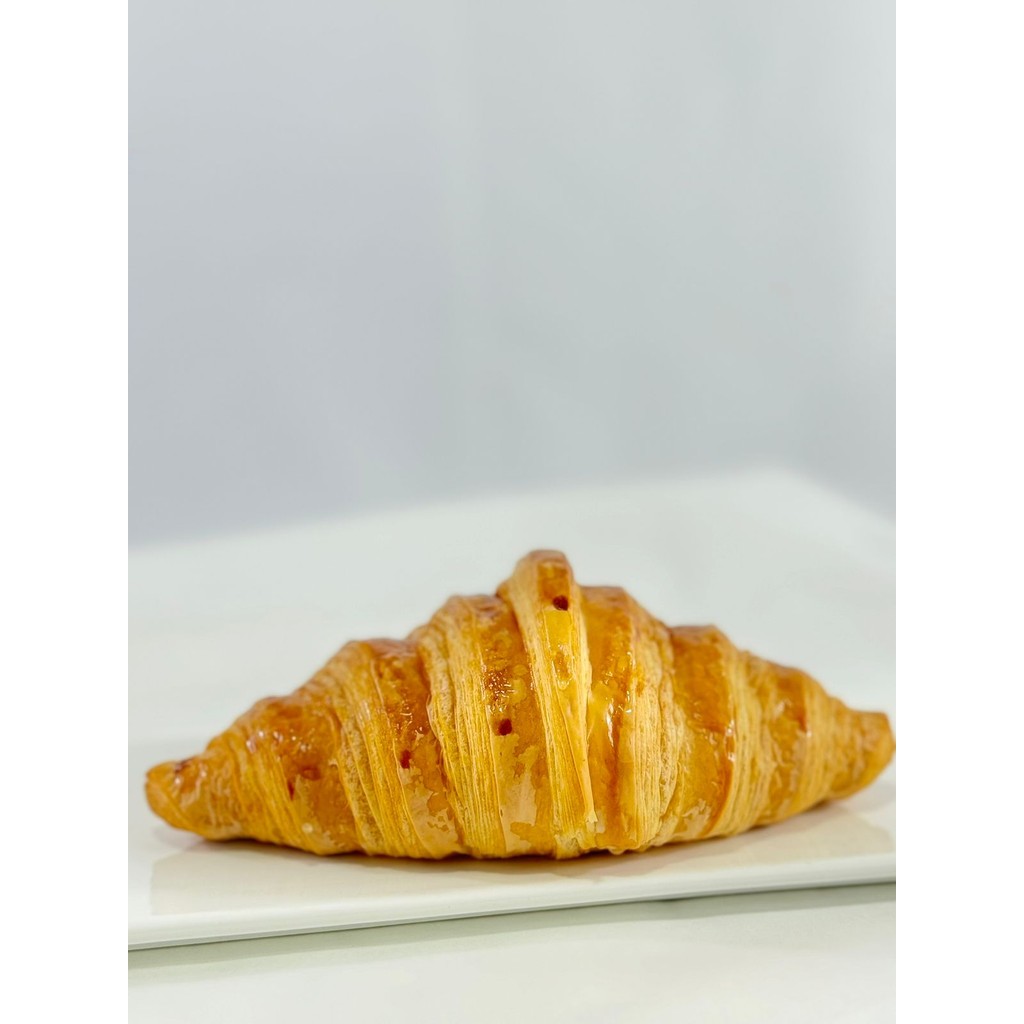 Jual Butter Croissant - Plain Croissant - Croissant Pastry | Shopee ...