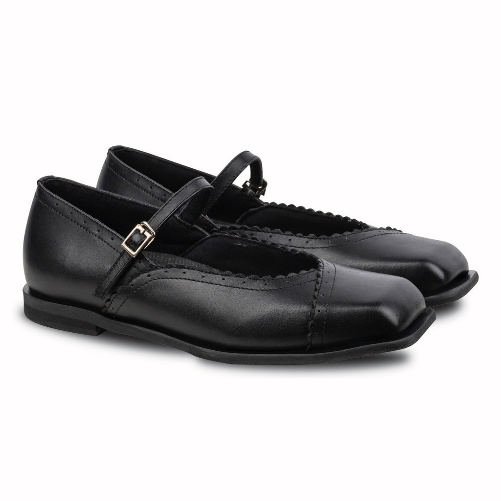 Jual Madame Flats Black - Nappa Milano x Nadin Amizah - Sepatu Flat ...