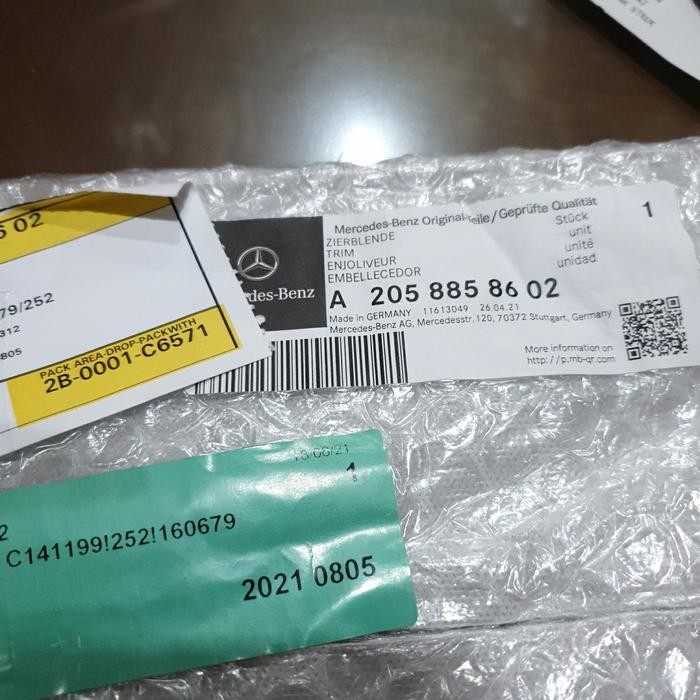 Jual List Chrome Bumper Depan Kiri Bawah Mercedes Benz W205 A2058858602 ...