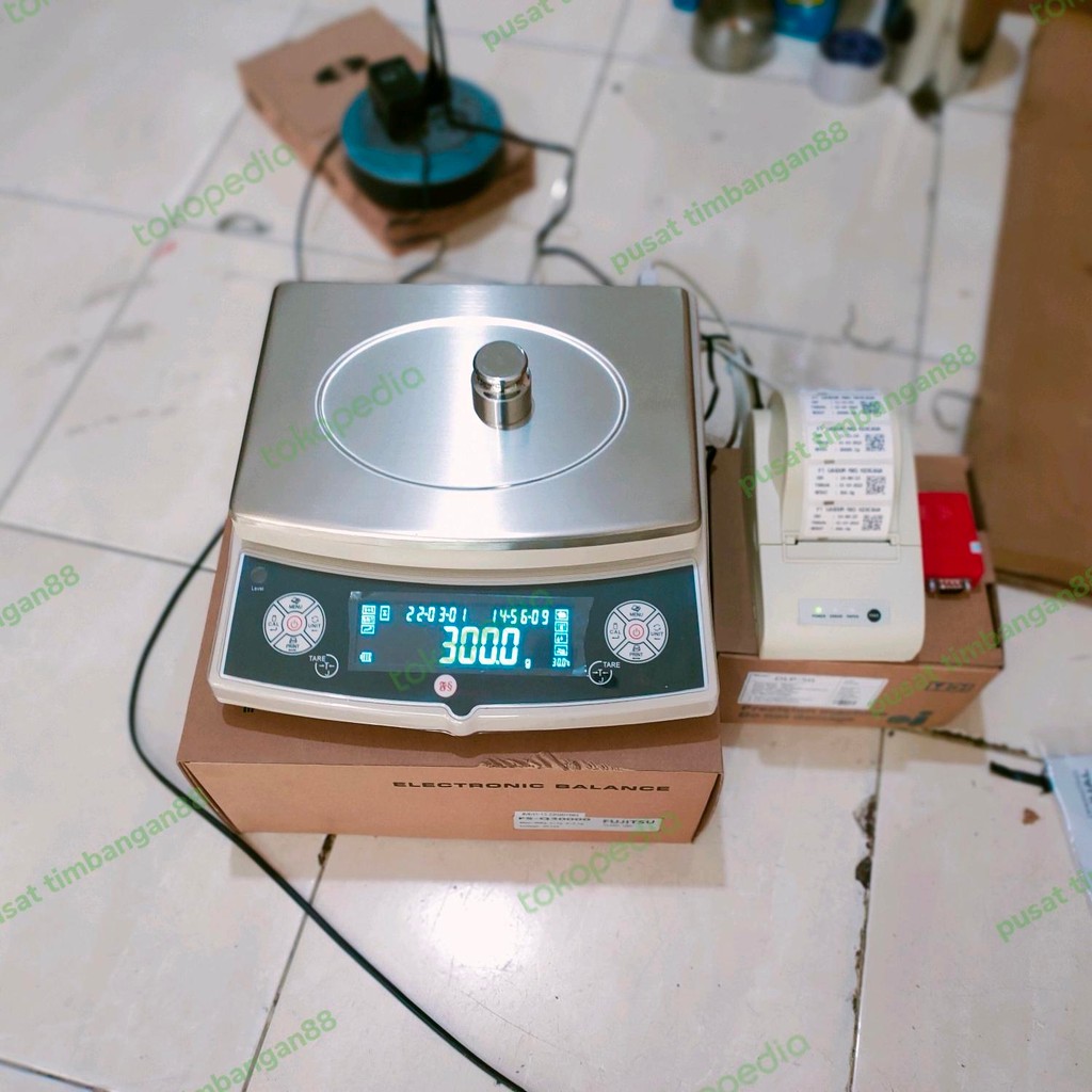 Jual timbangan Lab 30kg x 0,1g / FUJITSU FS-Q + printer label stiker ...