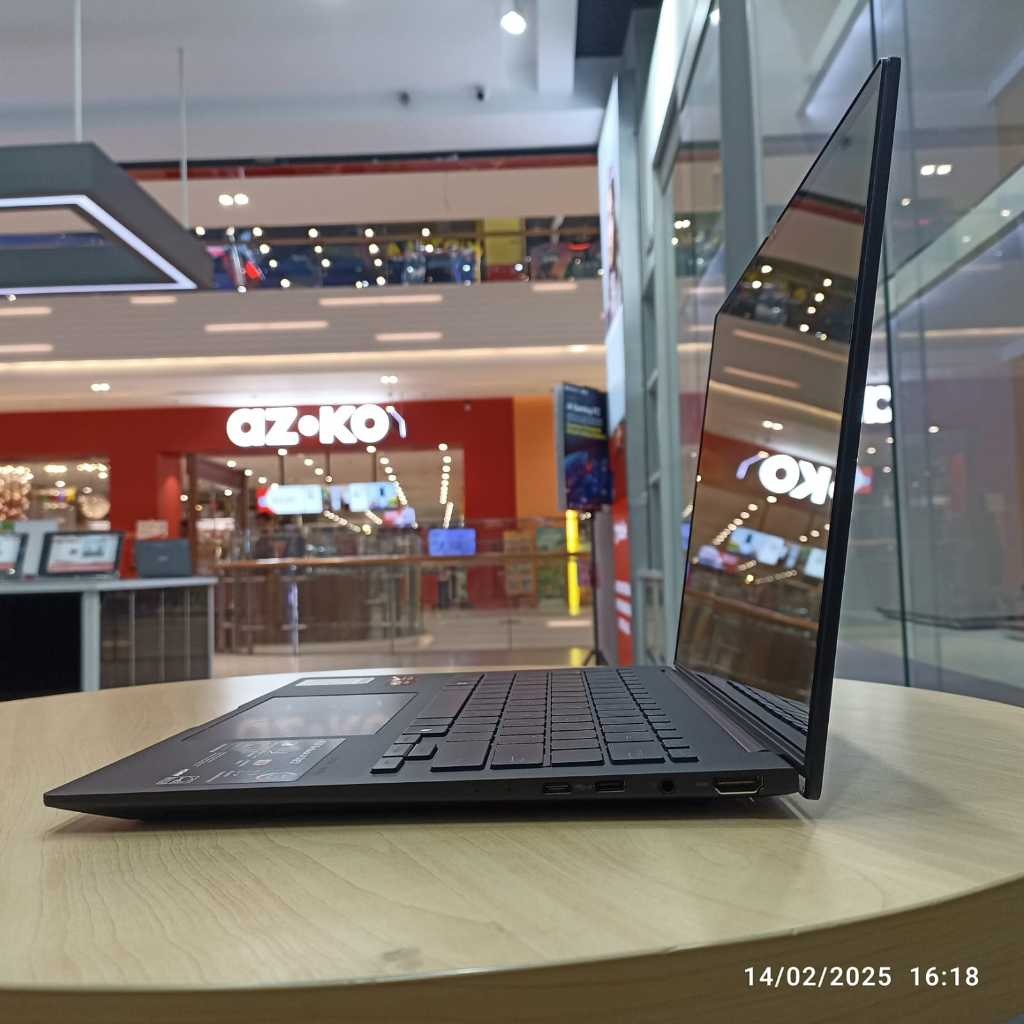 Jual Laptop Asus Zenbook 14 OLED UM3406HA AMD Ryzen 7 8840HS16GB 1TB ...