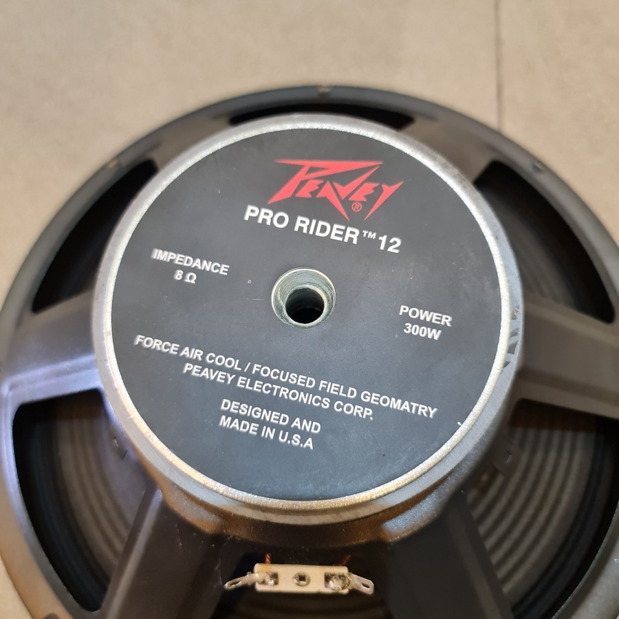 Jual Speaker Peavey Pro Rider 12 Inch 300 watt mid low | Shopee Indonesia