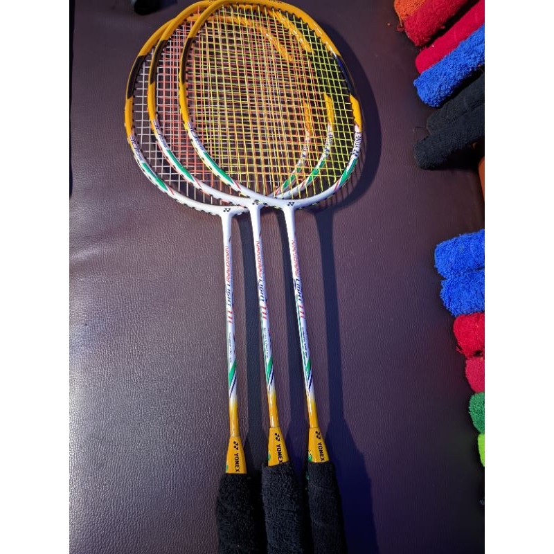 Jual Raket Berkualitas Bekas Turnamen Tension 30 Lbs Tarikan Senar 28 ...