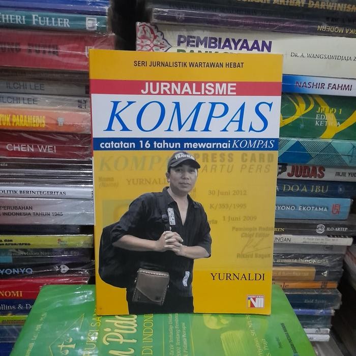 Jual Ori Buku Jurnalisme Kompas Catatan 16 Tahun Mewarnai Kompas ...