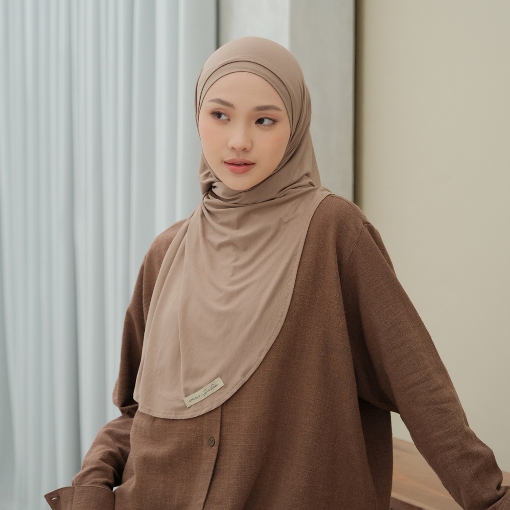 Jual YEPPUSHOP X JULIA PRASTINI - JULE INSTANT | Basic Pashmina Oval Instant Rayon Super Flowly ...