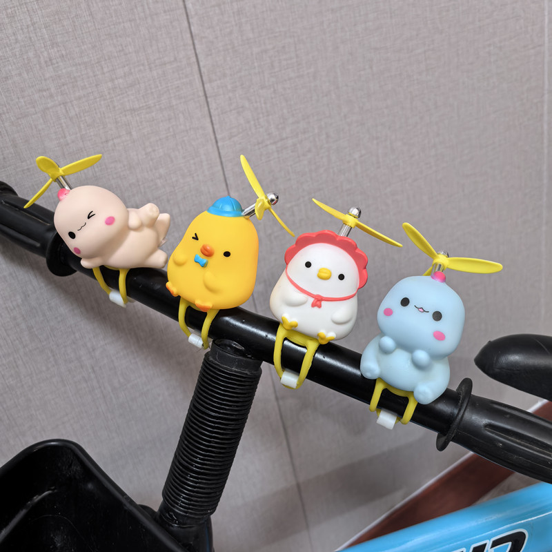 Jual Pajangan Motor Bisa Nyala Berbagai Karakter Baling-Baling Lucu ...