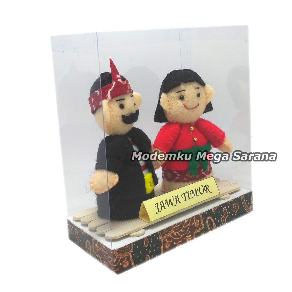 Jual Sepasang Boneka Pakaian Adat Jawa Timur | Gerabahku Jogja | Shopee ...