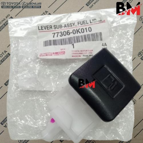 Jual Tuas Tarikan Pintu Tangki Bensin Innova/Fortuner/Hilux Original ...