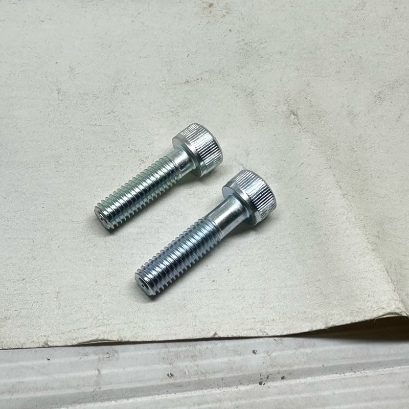 Jual BOLT SOCKET M8X32 M8X28 BAUD 12 L PANJANG 2,8cm 3,2cm ORIGINAL AHM ...
