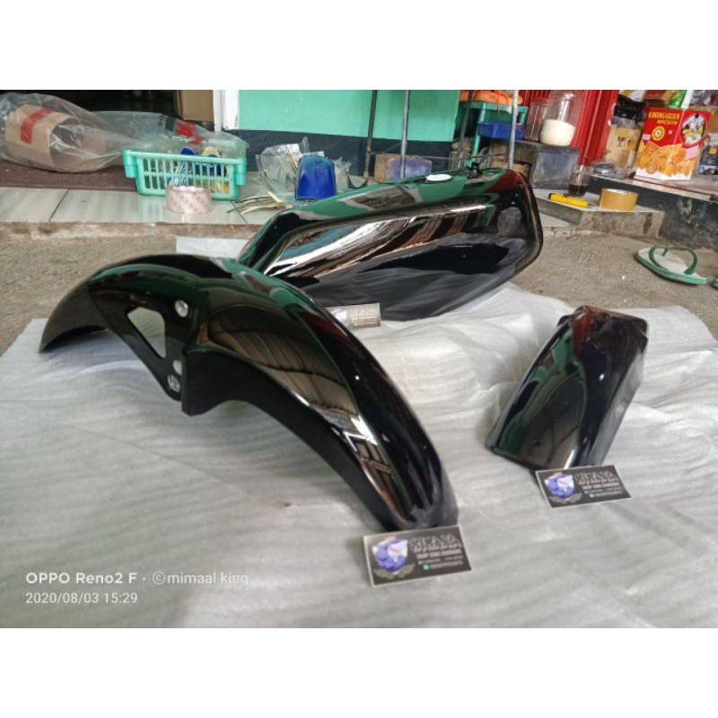 Jual Tangki Set Spakbor Motor Yamaha Rx King hitam polos | Shopee Indonesia