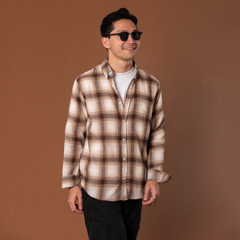 Jual Kemeja Flanel Pria WOODCUTTER Cream Walker Flannel Shirt Lengan ...
