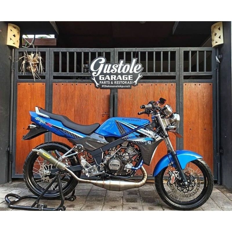 Jual Stiker Striping Lis Standar Kawasaki Ninja R tahun 2014biru ...