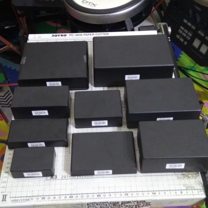 Jual Box Plastik ABS Ukuran 8 Hitam Kotak Project Case Casing Plastic ...