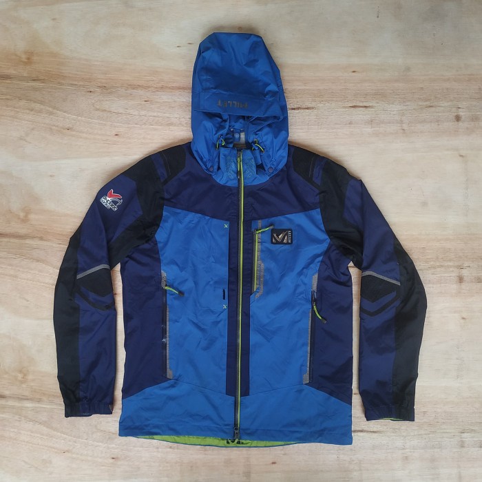Jual jaket gunung pria millet goretex biru | Shopee Indonesia