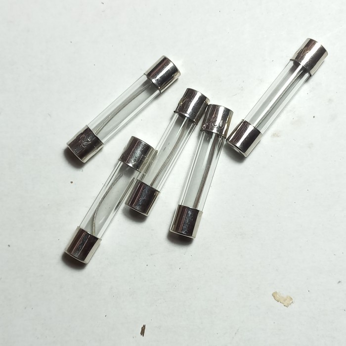 Jual fuse 5A besar sekring 5 A kaca tabung sekering pengaman amper 250v ...