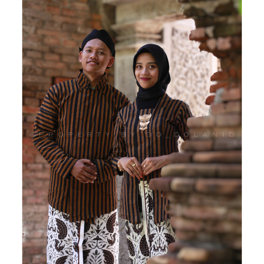 Jual Baju BAJU KEBAYA LURIK NITA MODEL KARTINI ASLI TENUN HALUS | Shopee Indonesia