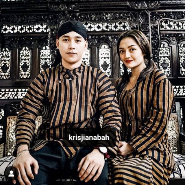 Jual Pakaian Couple Sorjan Kebaya Lurik Tenun Seragam Baju Adat Jawa Jumbo Premium | Shopee ...