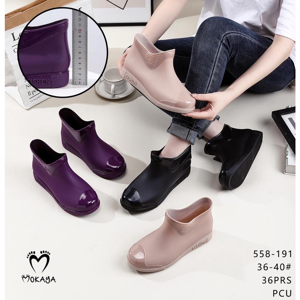 Jual Sepatu Boots Rain Karet Pendek Wanita Polos Semi Glossy Anti Slip ...
