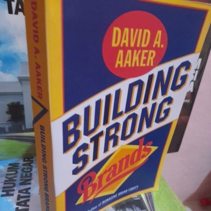 Jual buku building strong brands by David A. AAKER | Shopee Indonesia